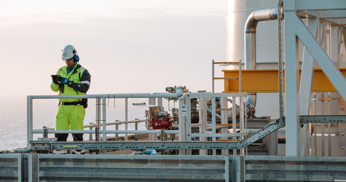Get in touch - how to contact us about careers questions - Equinor