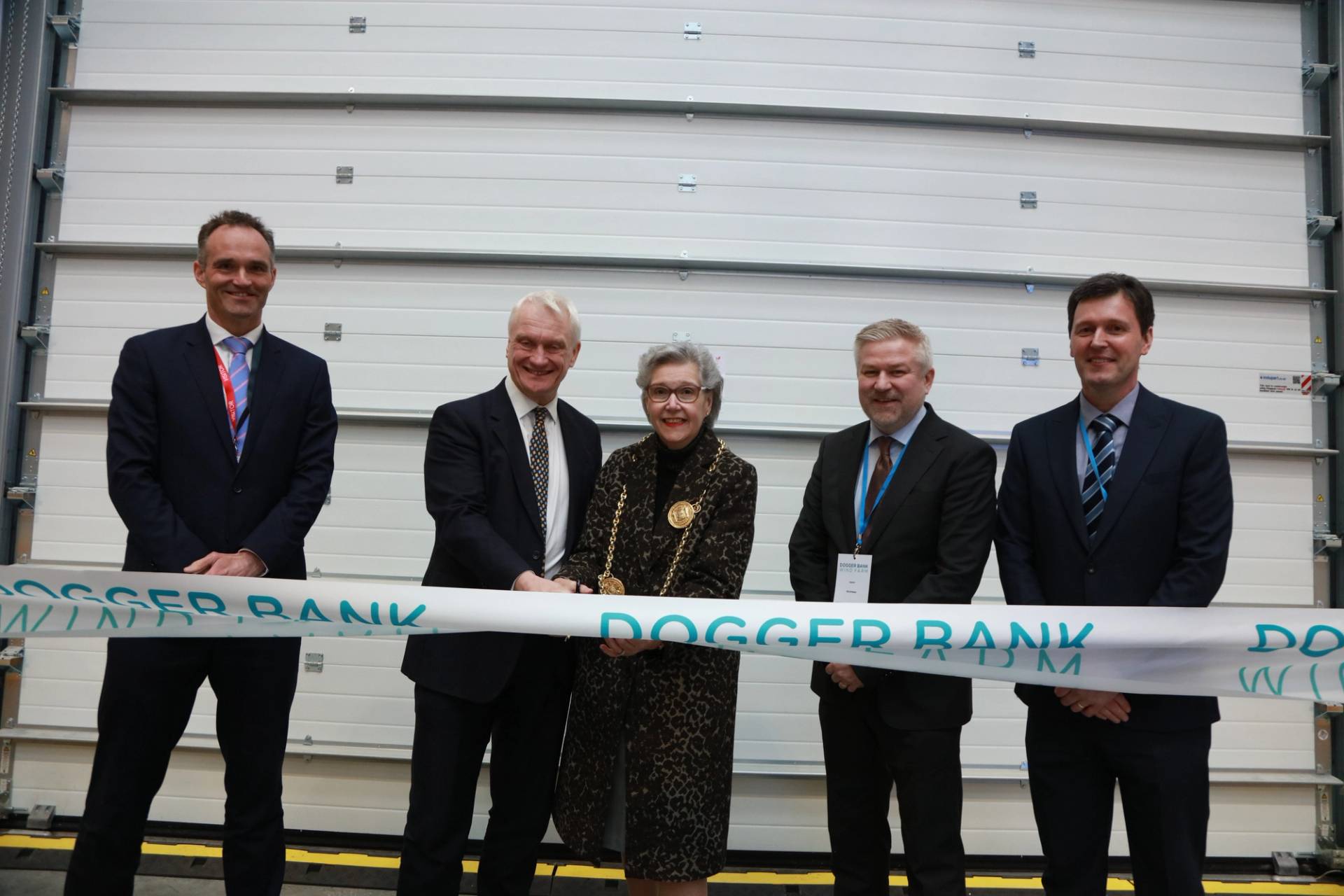Dogger Bank Wind Farm officially celebrates its Operations and ...