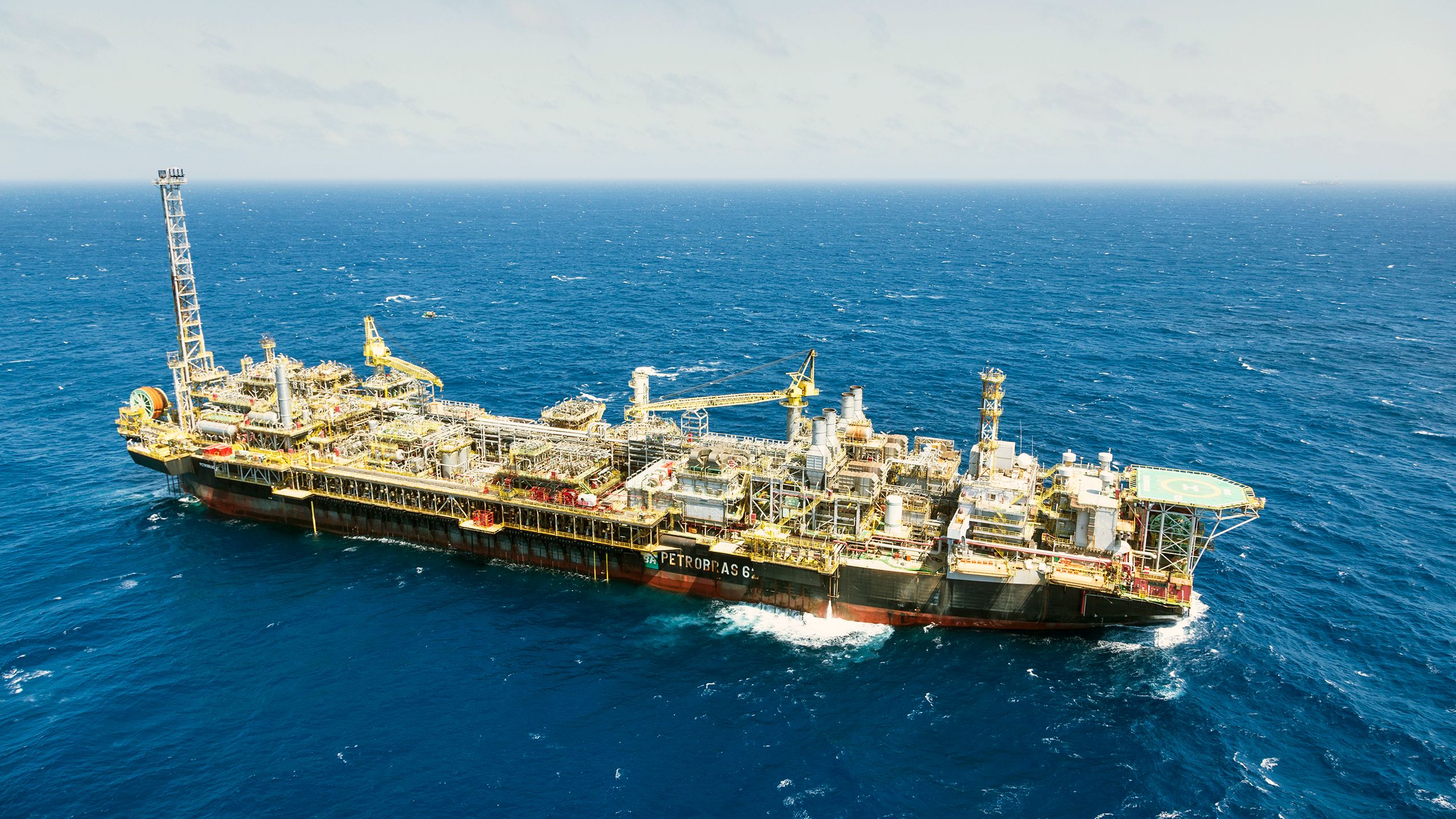 Petrobras and Equinor start production in IOR project at Roncador ...
